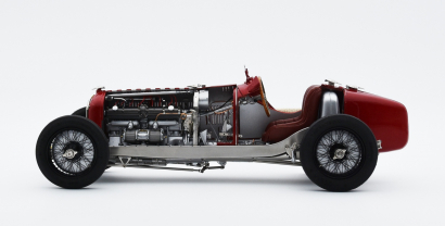 CMC Alfa-Romeo P3, cut-off model, including showcase - CMC Modelcars